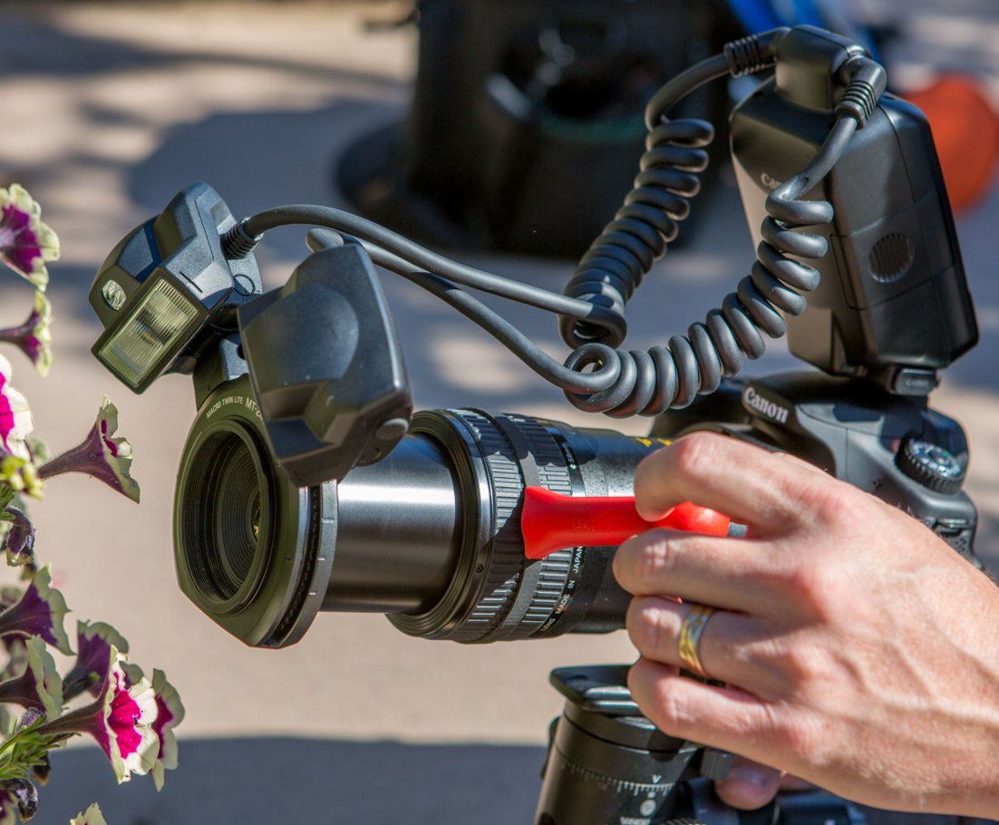 GetUSCart- LensShifter Red - Balanced Focus and Zoom Grip for DSLR and ...