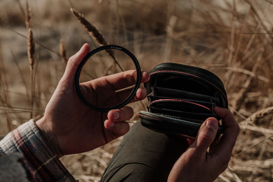 GetUSCart- Freewell DSLR/Mirrorless Filter Carry Case fits up to 95mm ...