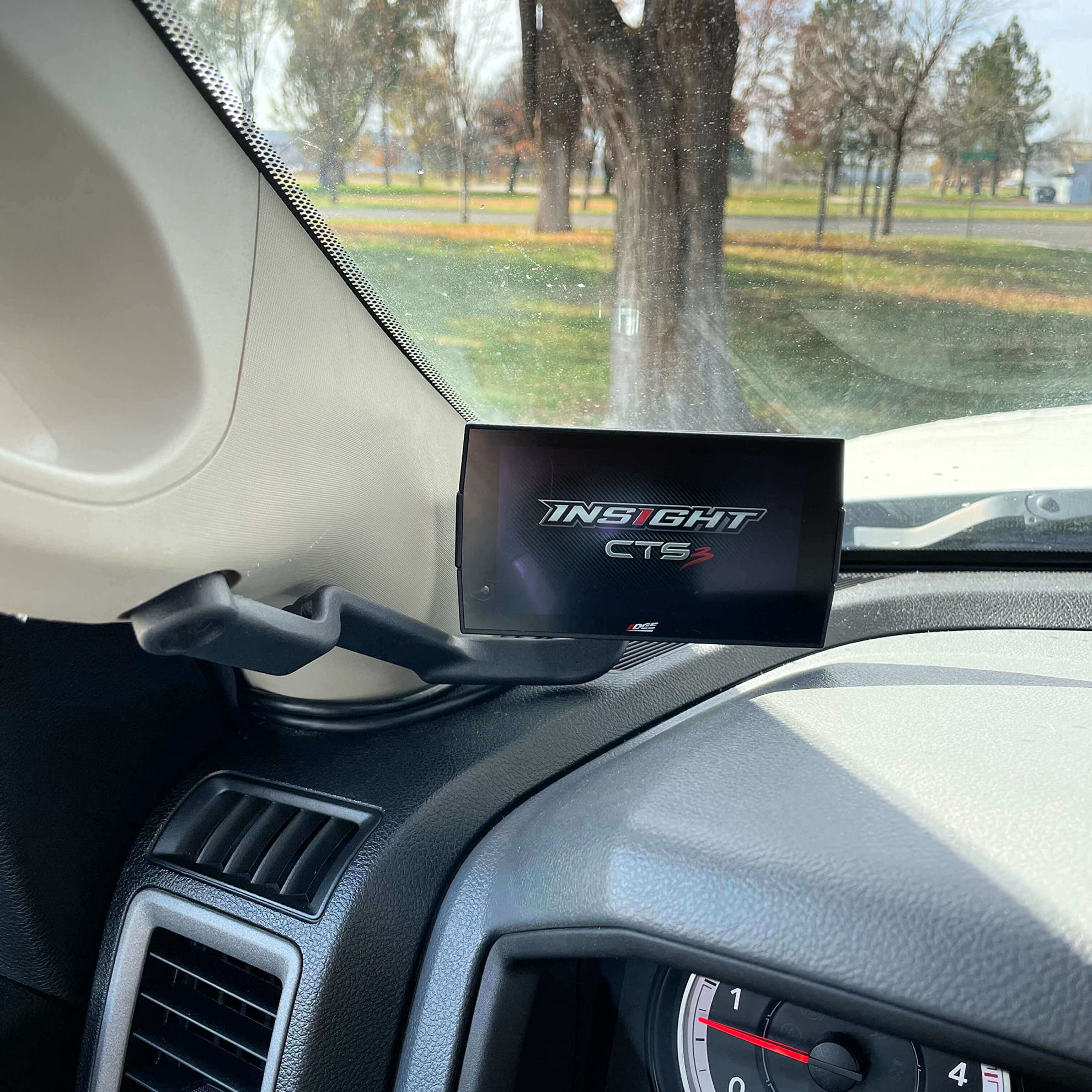 GetUSCart- EDGE CTS3 Display Mount