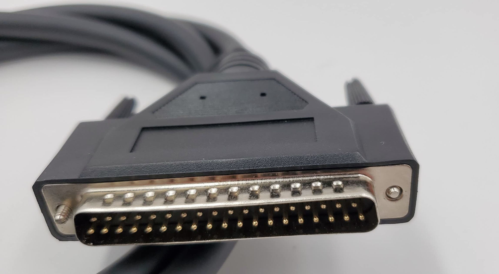 GetUSCart- Compucableplususa.com Best Industrial Serial DB37 D-Sub 37 ...